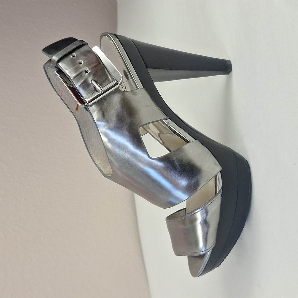 Michael Michael Kors Chunk Heels Platform Pumps Size … - Gem